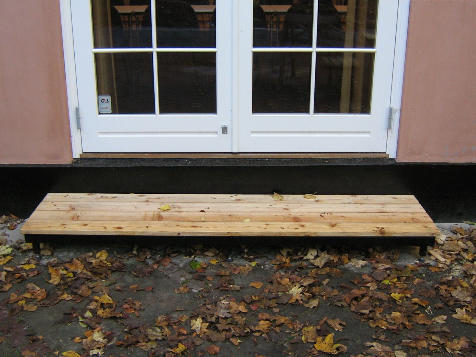 TRAPPE, Sortlakeret,udendørs,TRAPPE, TRAPPER Sortlakeret .MONTERING ...